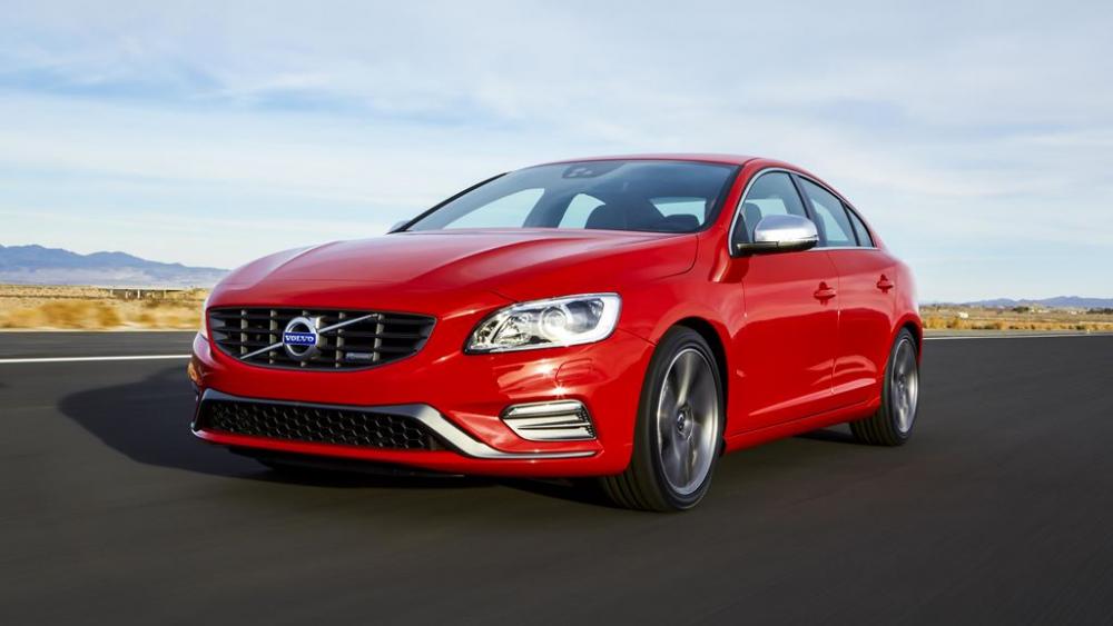 VW Passat vs Volvo S60 - Archive - TruckersMP Forum