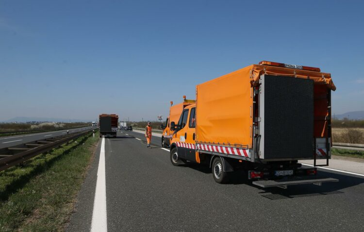 Road maintenance vehicles/departments - Rejected - TruckersMP Forum